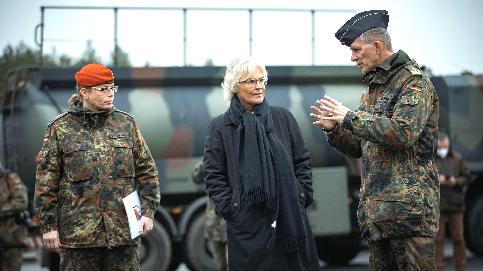 GERMAN DEFENSE LADY – DIPLOMATIC TIMES